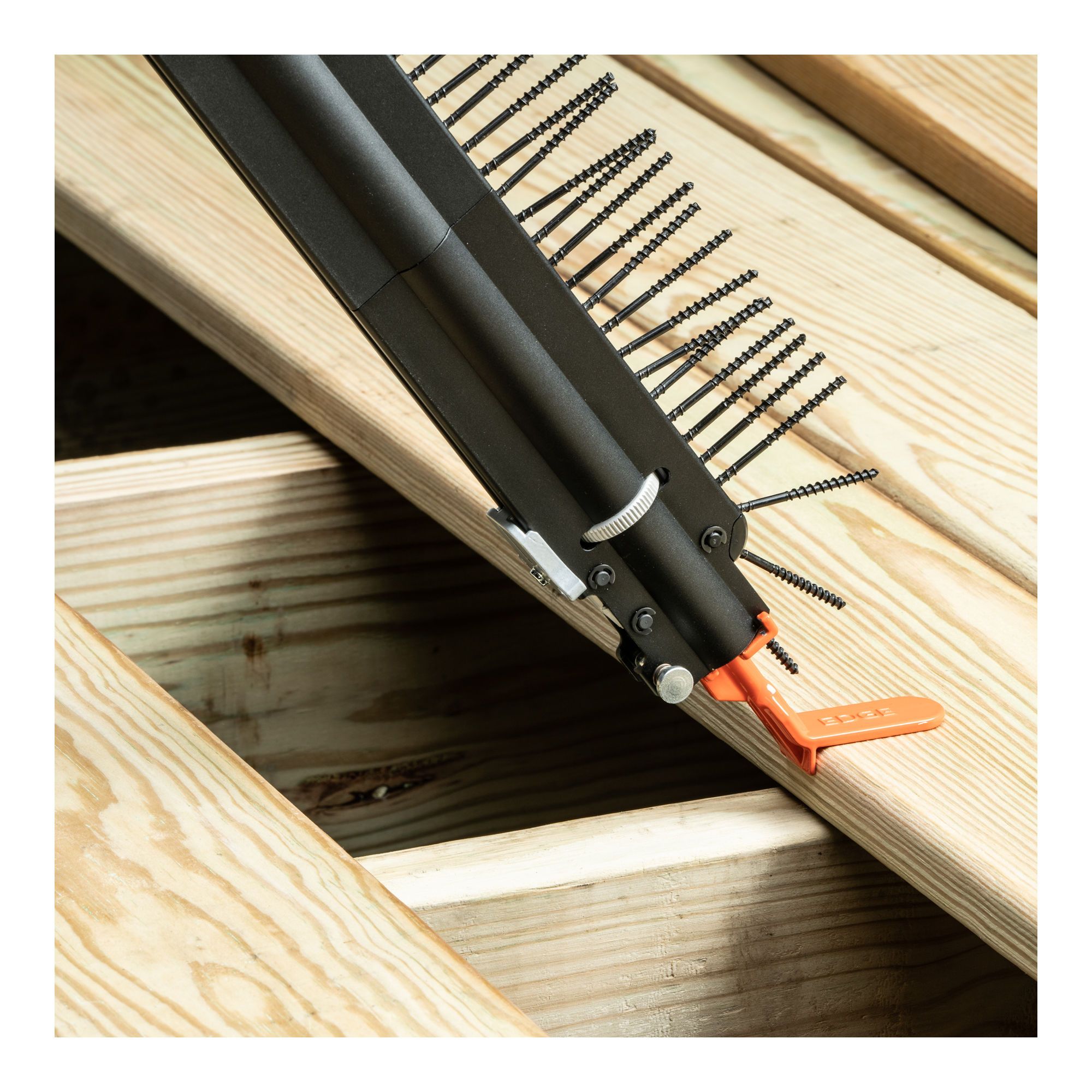 DRIVE Stand-Up Tool - For Edge Screws from CAMO | BMR