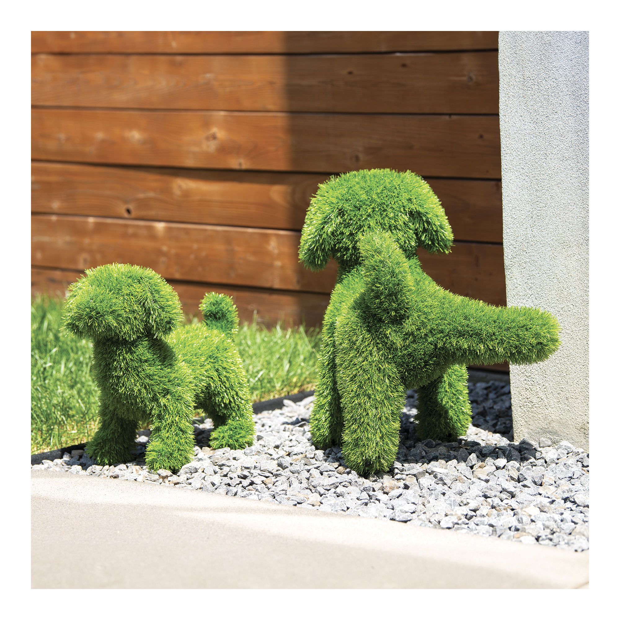 Topiaire de gazon, Chien Pate levée, vert, 13" de NATURAE DECOR | BMR